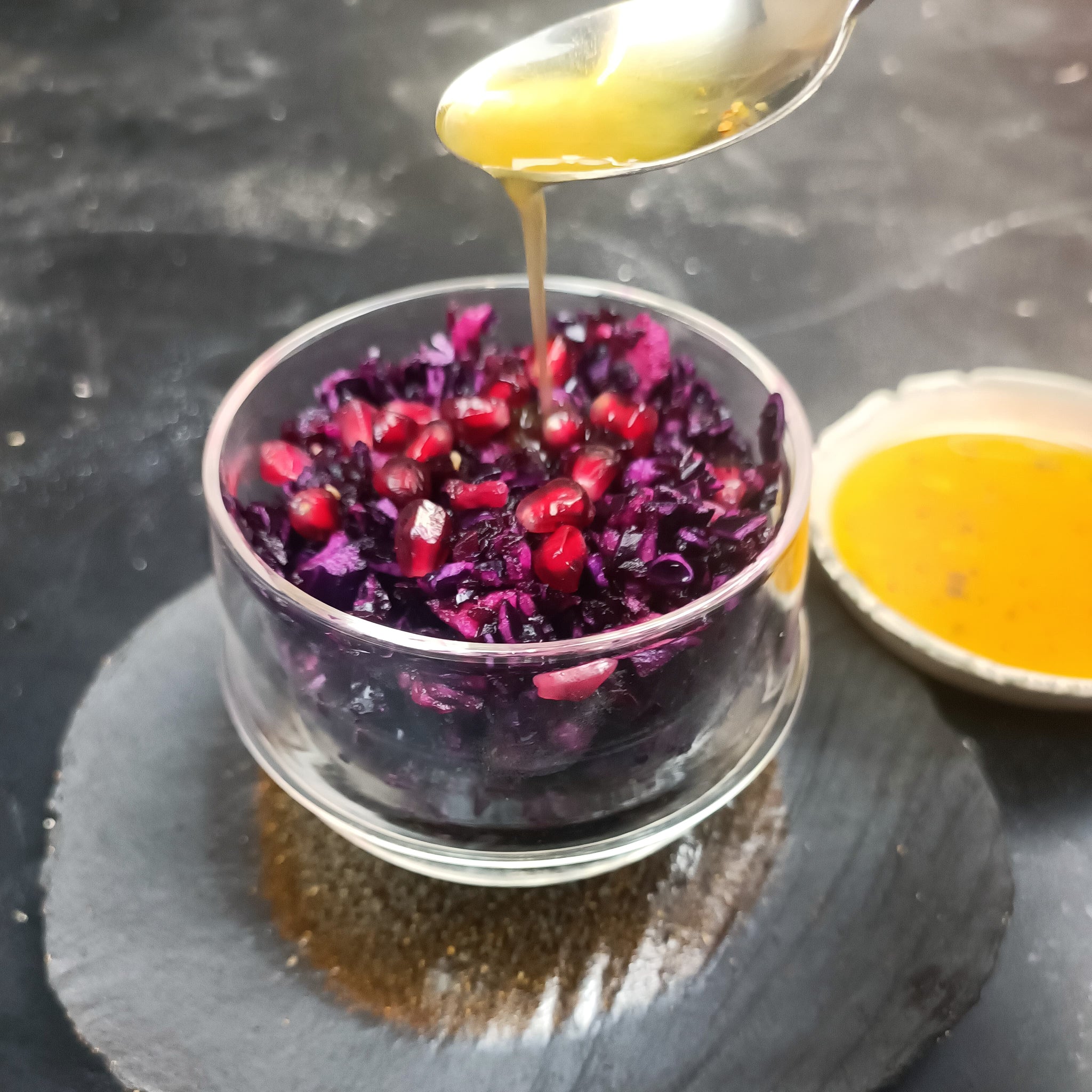 Roter Wintersalat mit Orangen-Honig-Dressing!